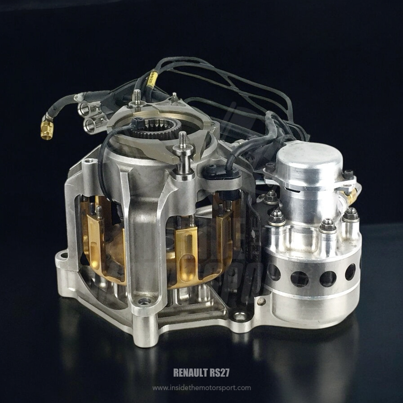 Group Hydraulic with Actuator & Clutch Bell - Renault R27 Engine - 201 ...